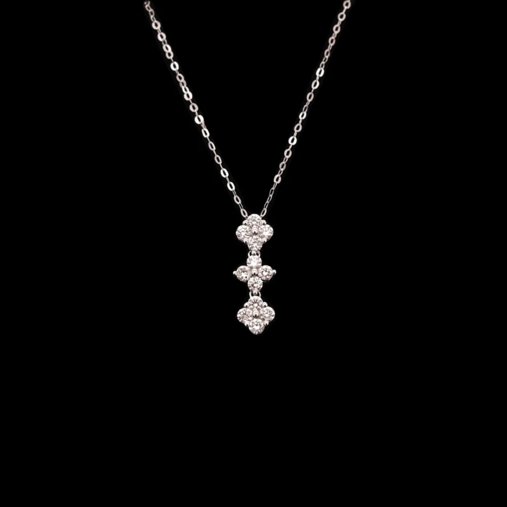 Foldable Diamond Heart Necklace | La Vie Joaillier